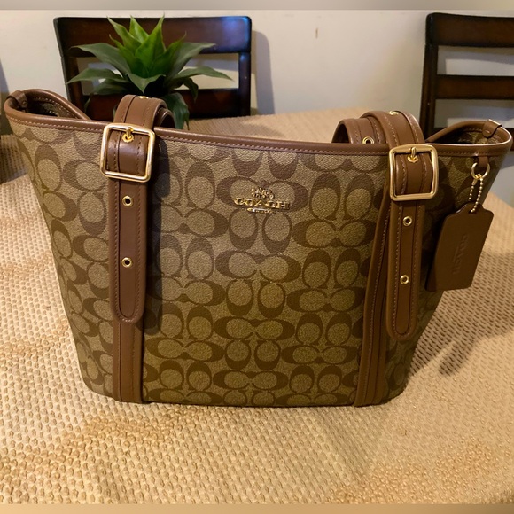 Coach | Bags | Coach Signature Ashton Tote | Poshmark